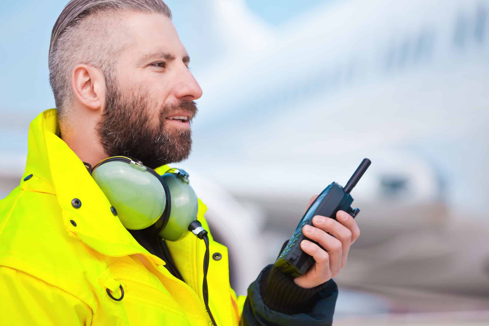 Hire Two Way Radios for Emergency & Security | Digicom Wireless